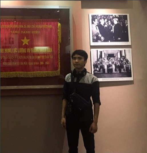 Thầy Vũ Minh Đức - Câu lạc bộ toán học muôn màu